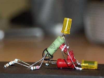 电子工程师的快乐：看看这个Q版的PCB！！！ (amobbs.com 阿莫电子论坛 - 东莞阿莫电子网站)